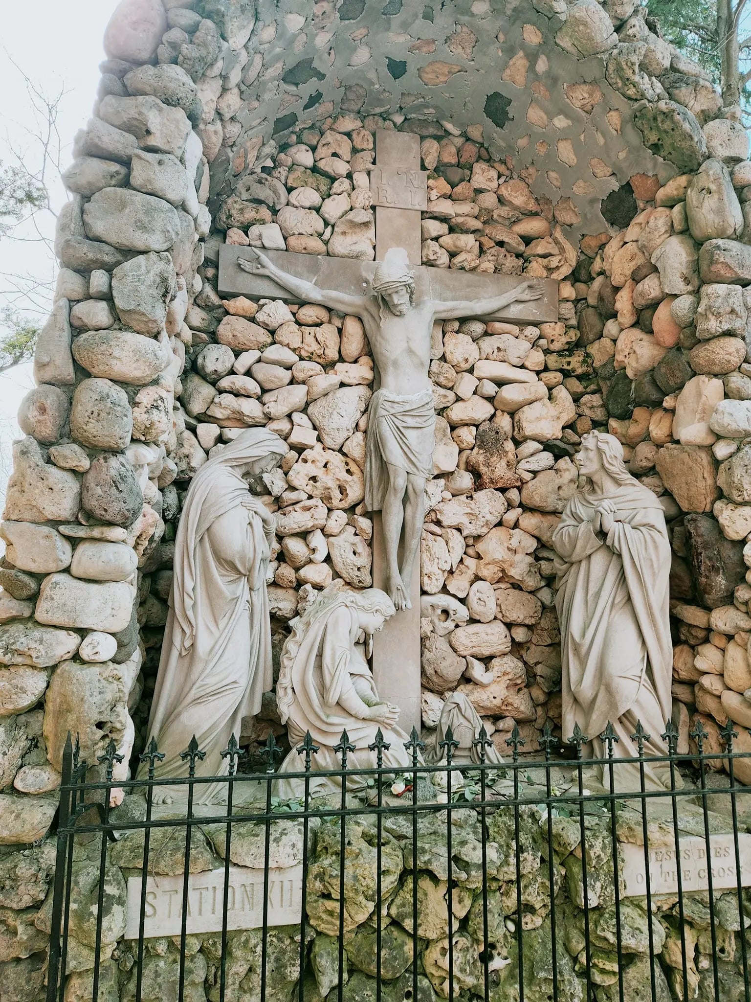 Stations of the Cross with kids : Lent devotions for families – Shining ...